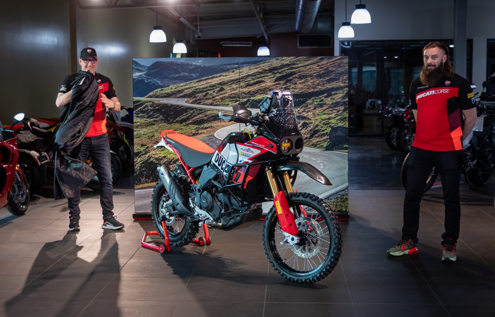 Με kit της ελληνικής Aurora η Rally μοτοσυκλέτα της Ducati Βόρειας ...