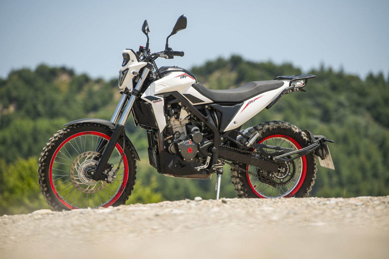Δοκιμή Beta Alp 4.0: Κόντρα στο ρέμα - Enduro24